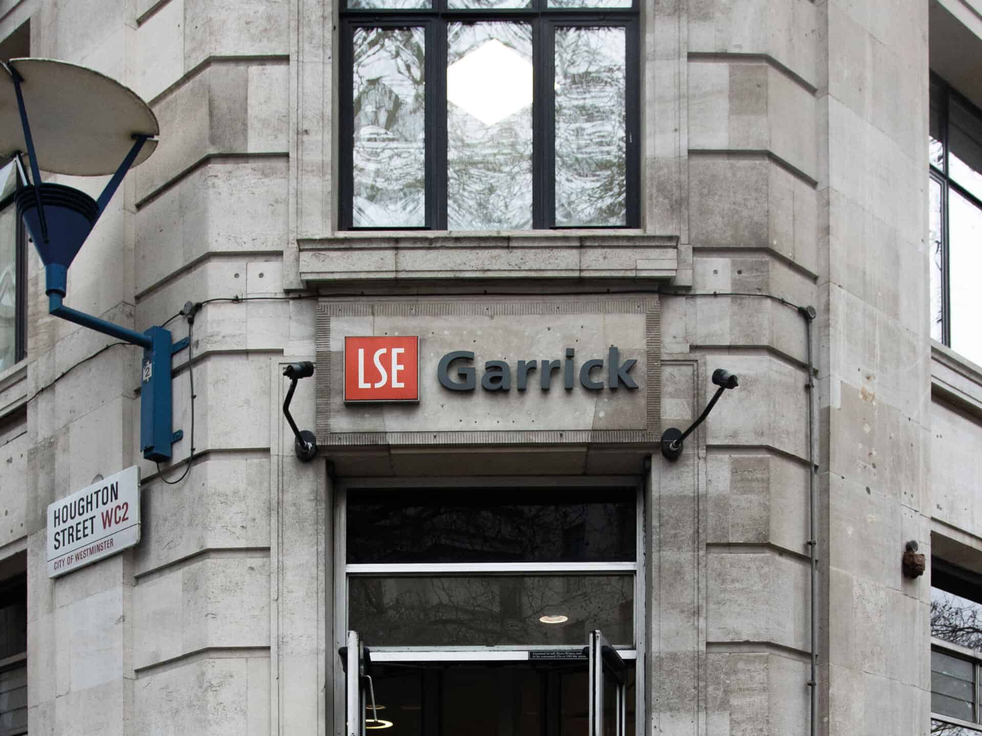 Flatstone Pizza Co. - A Cost-Effective Pizza Solution